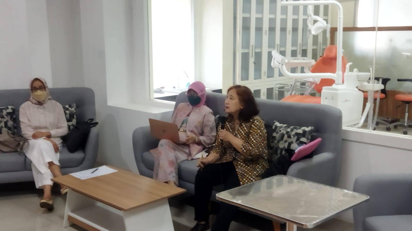 Persiapkan UKMP2DG, FKG UNAIR Luncurkan Evaluasi Materi dan Tanya Jawab ... Persiapkan UKMP2DG, FKG UNAIR Luncurkan Evaluasi Materi dan Tanya Jawab ...